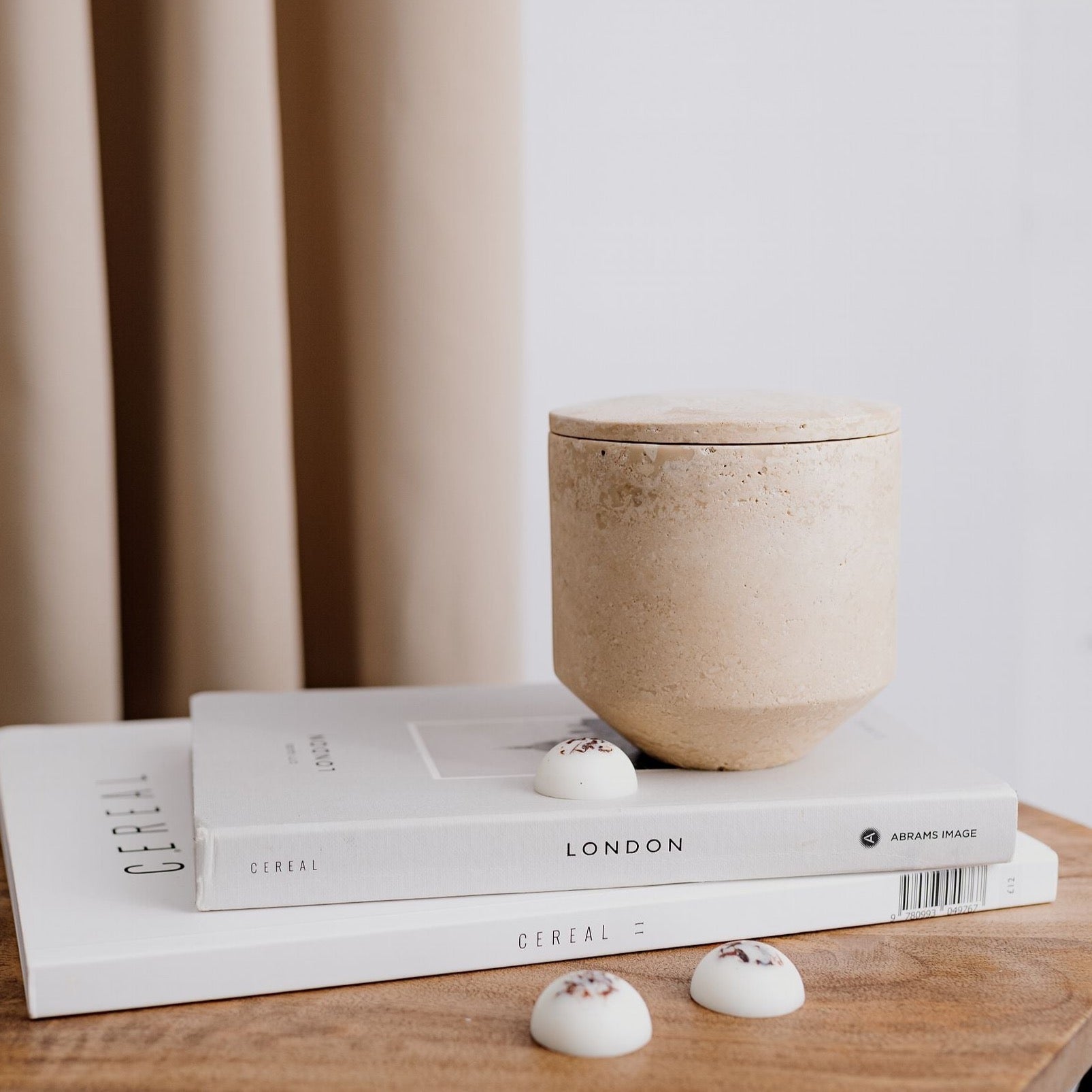 Dana Travertine Stone Jar/ Container – Ineerah